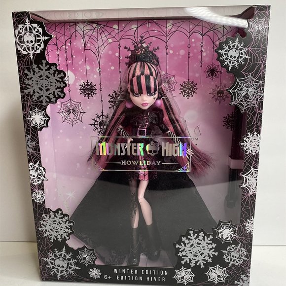 monster high | Other | 222 Monster High Howliday Winter Edition ...